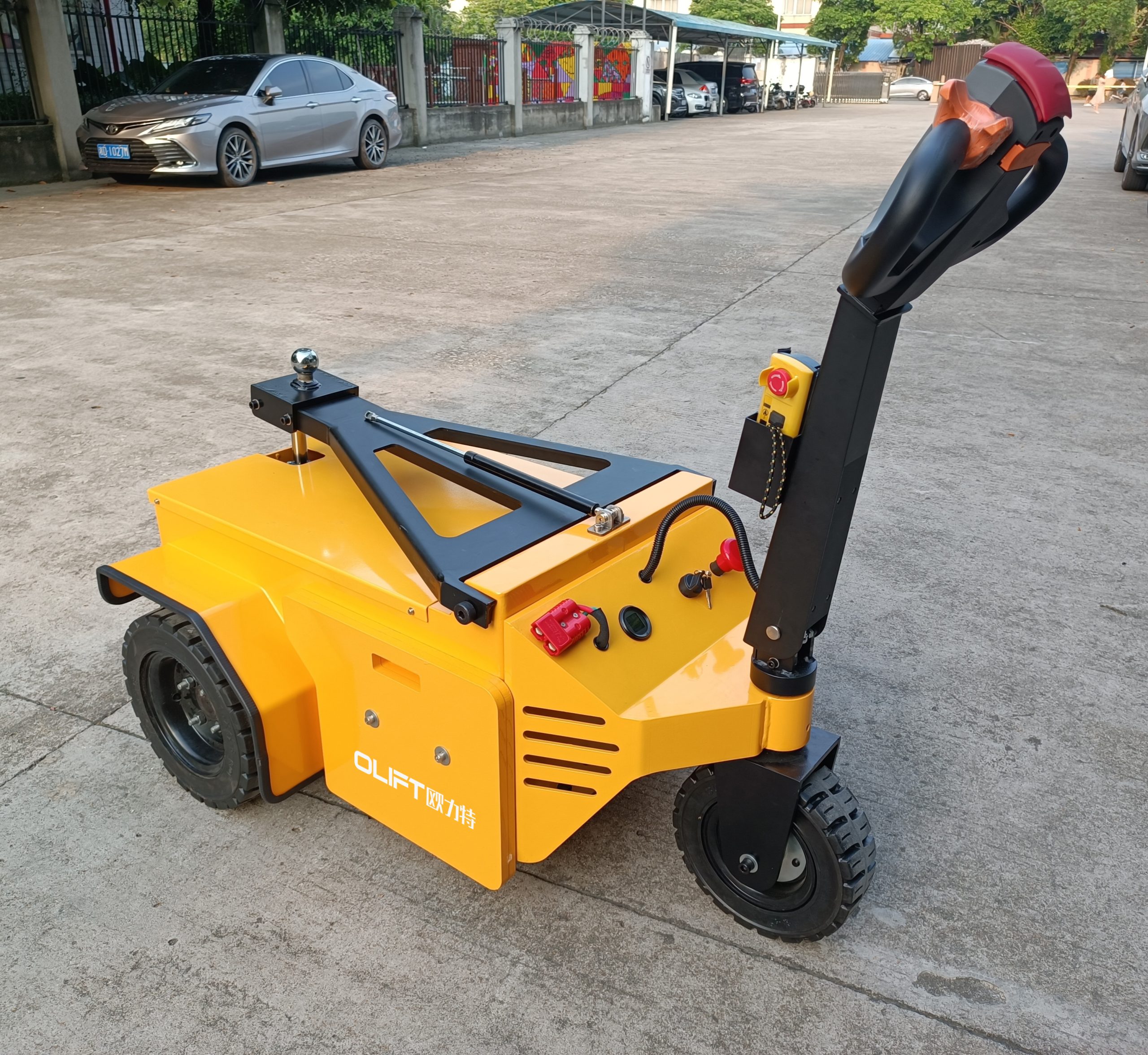 Material handling electric tugs - Olift Lifting Equipment